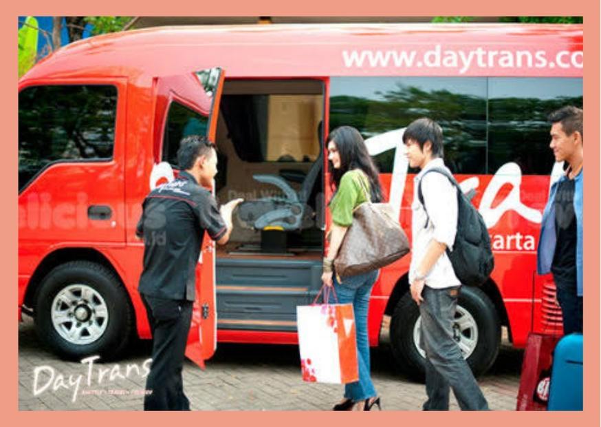 7 Tips Nyaman Bepergian Dengan Shuttle DayTrans Travel!
